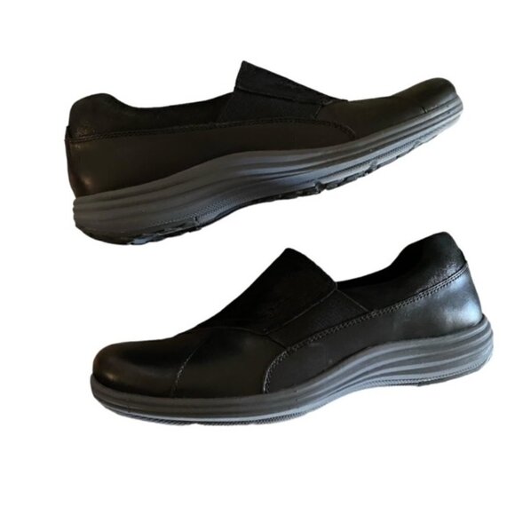 Aravon | Shoes | Aravon Beaumont Black Leather Stretchable Slip On Shoe ...